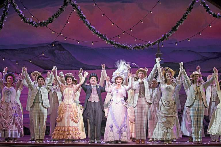 'Hello Dolly' at the Hollywood Pantages Theatre - Traveling Boy