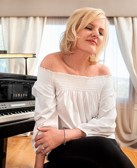 Carol Welsman, Rocky Mountains Treasure: Eclectic News