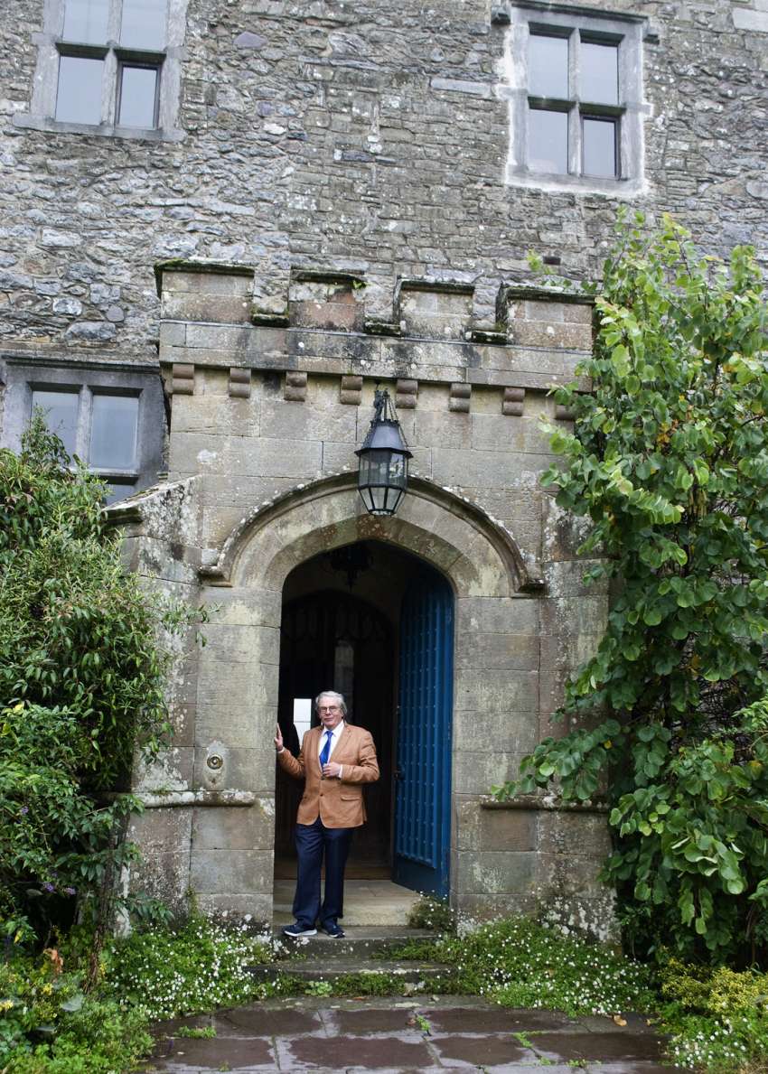 John Colclough – Ireland luxury - Traveling Archive